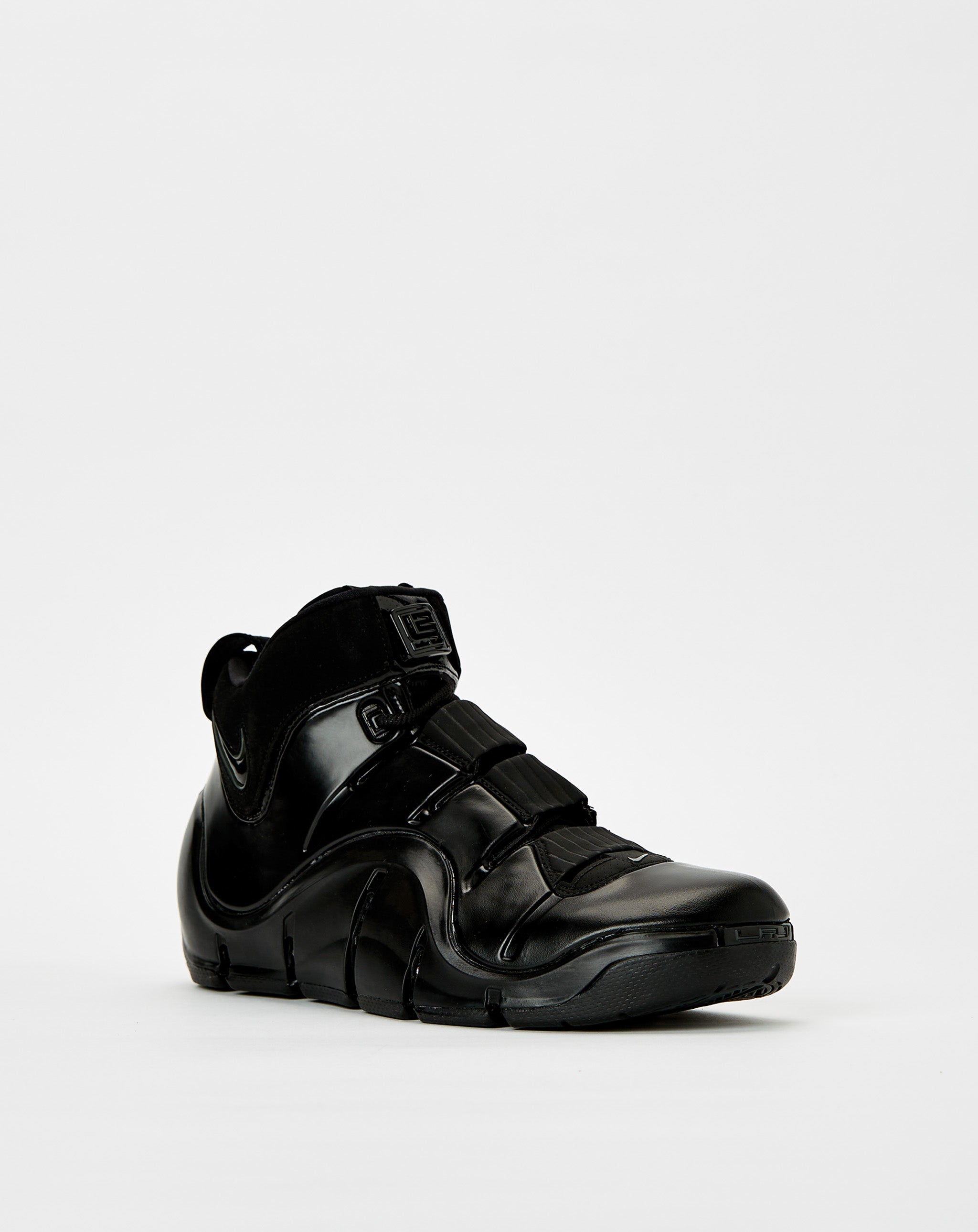 Nike - Rule of